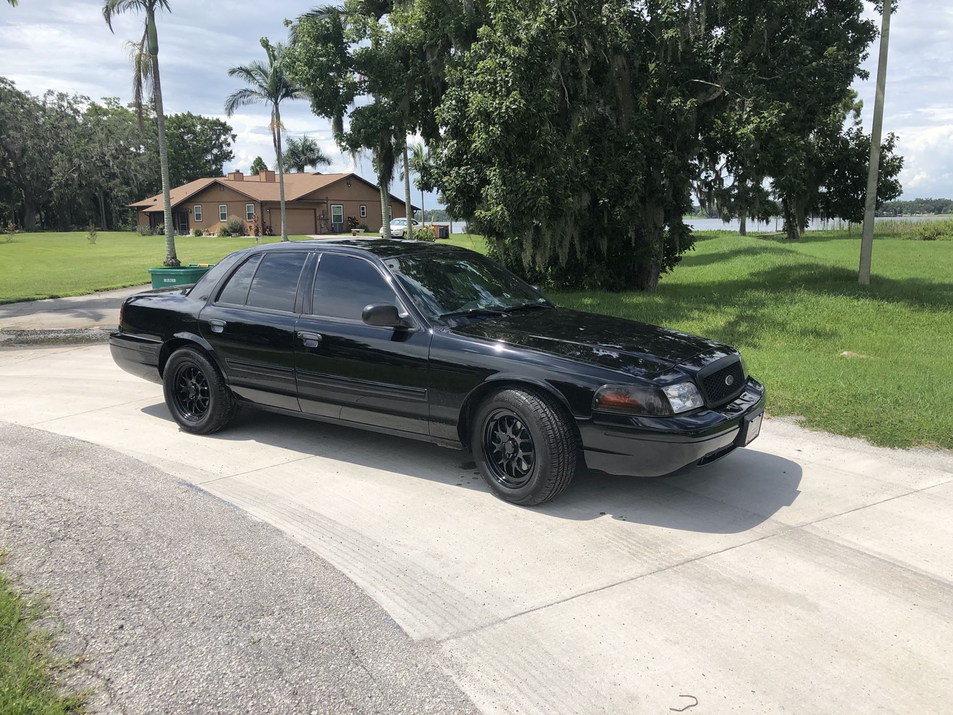 Custom Crown Vics Police