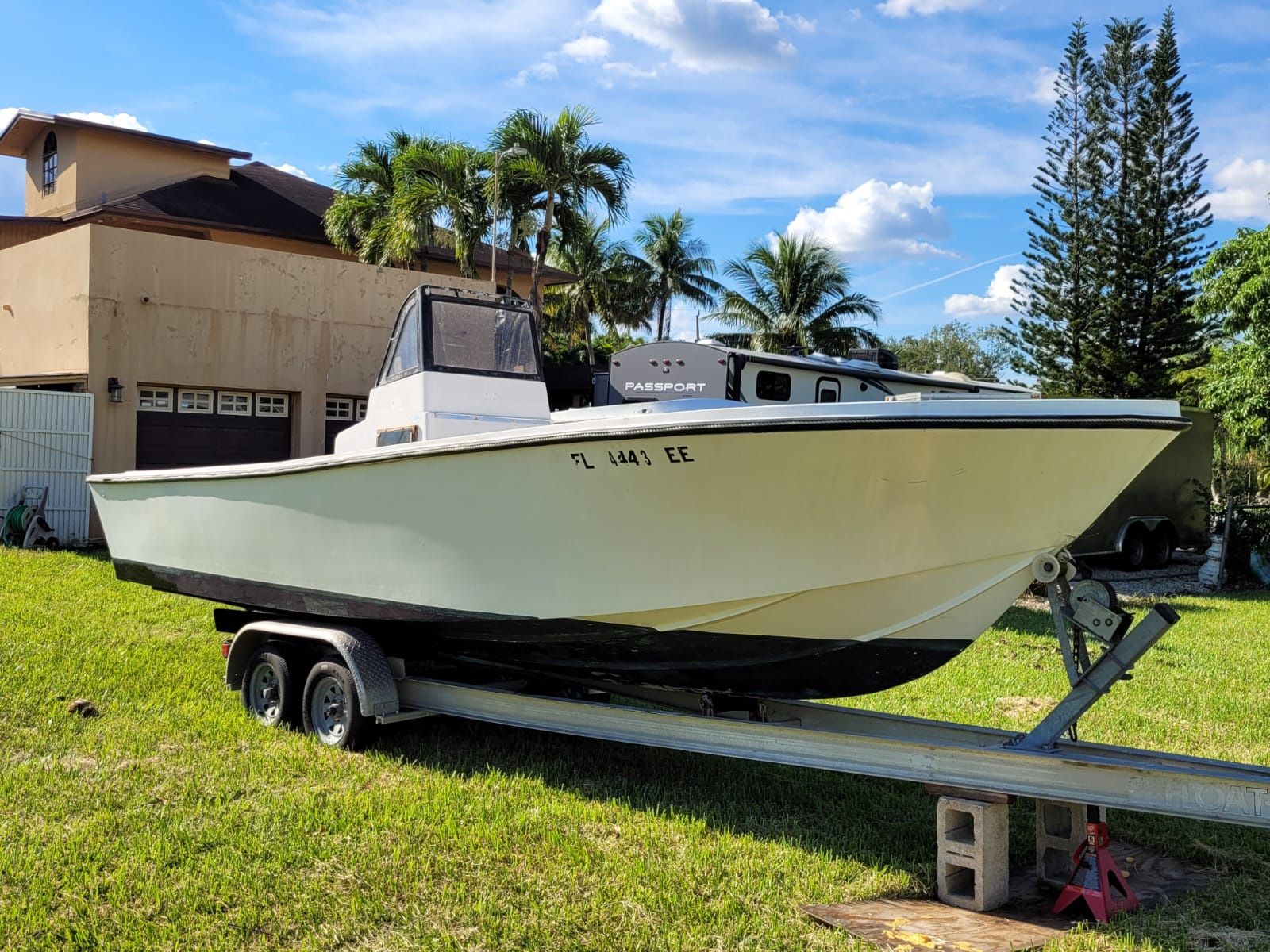 1983 Mako 235 CC for Sale in Miami, FL - OfferUp