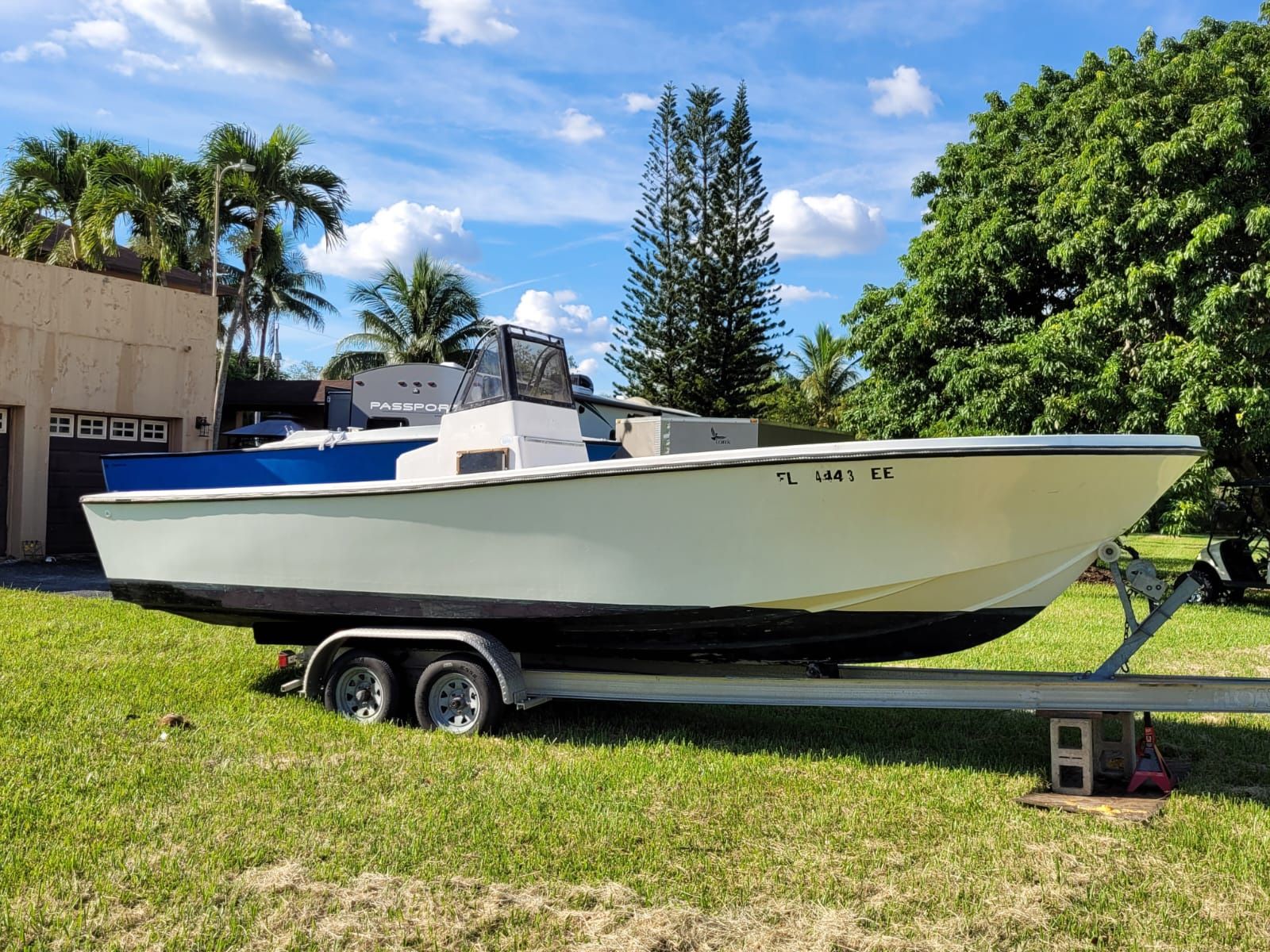 1983 Mako 235 CC for Sale in Miami, FL - OfferUp