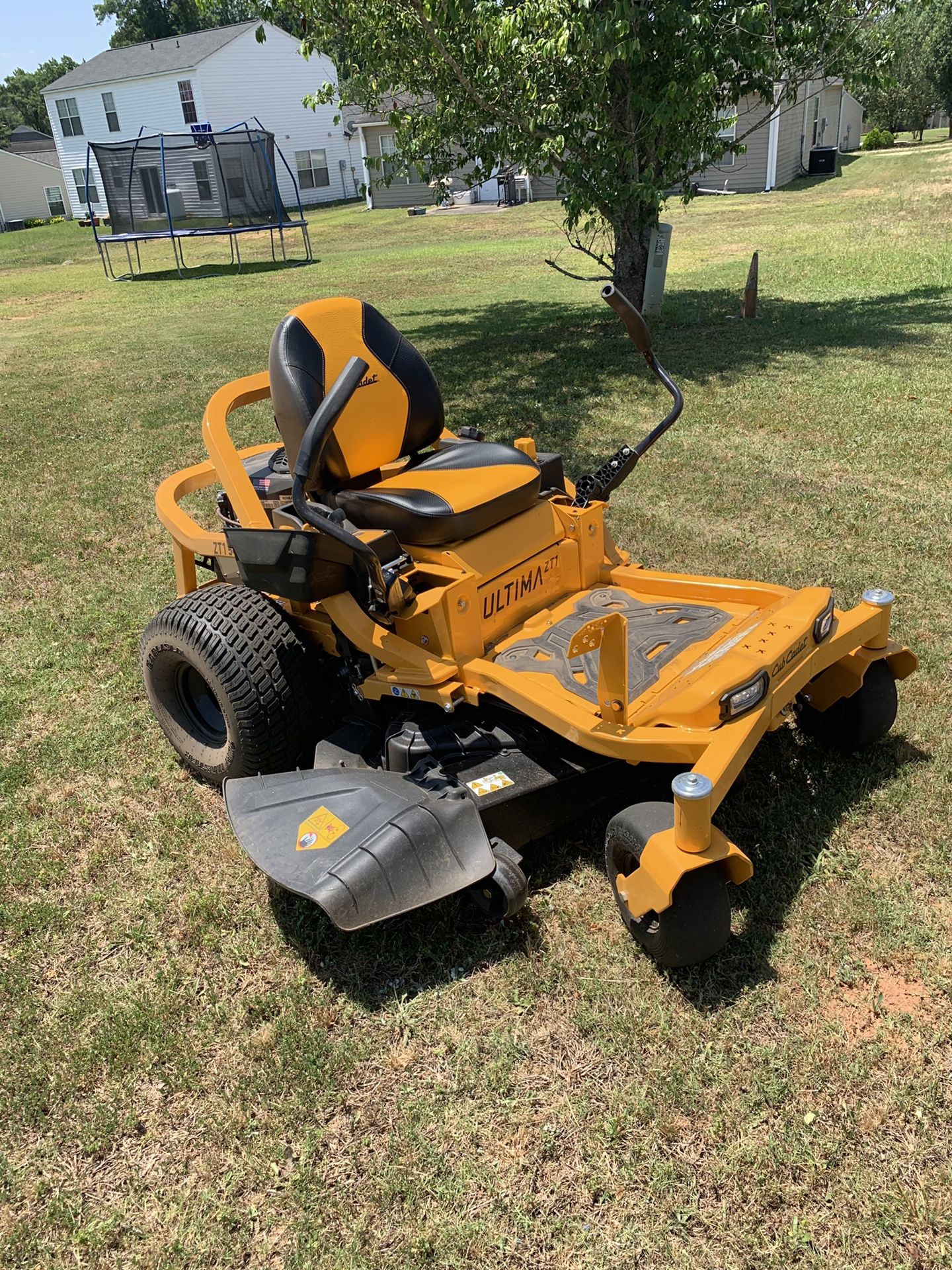 Cub Cadet Ultima Series Zt1 54 In Fab Deck 24hp Kohler V Twin Zero