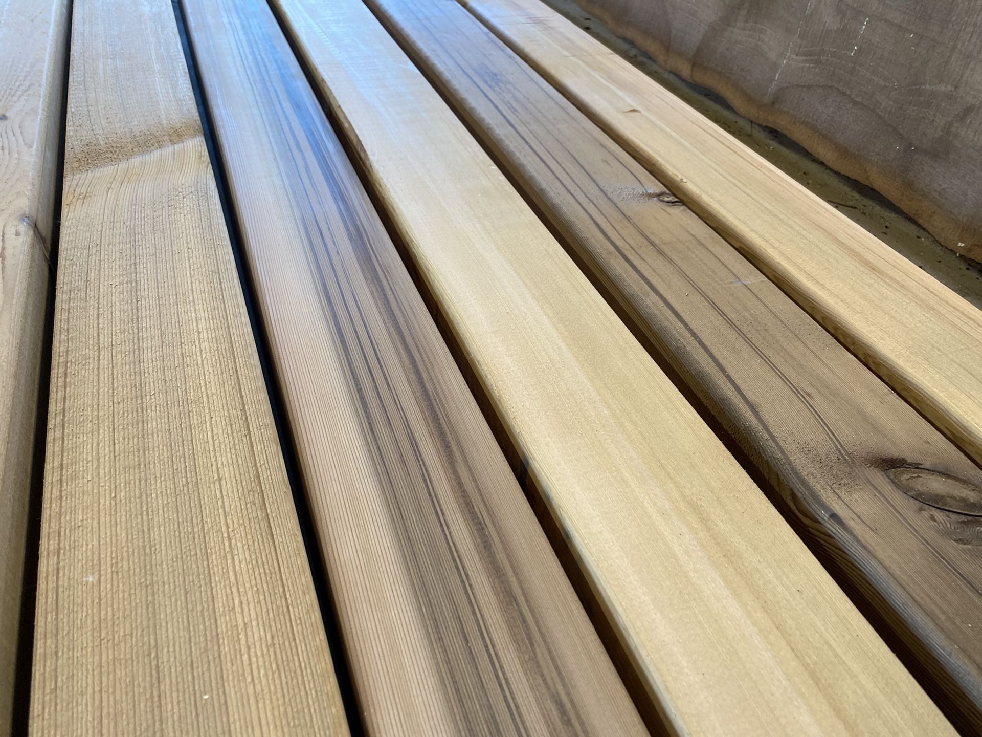 6 cedar 4x4x8 boards for Sale in Snohomish, WA - OfferUp