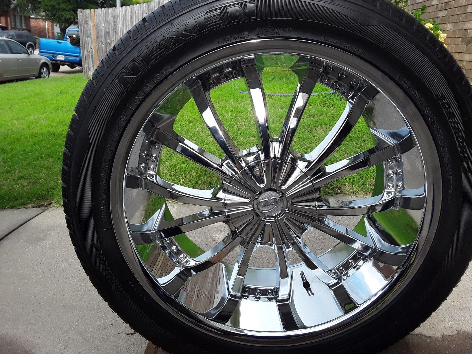 22 inch universal 5 lug chrome alloy wheels and tires "Like NEW!" for ...