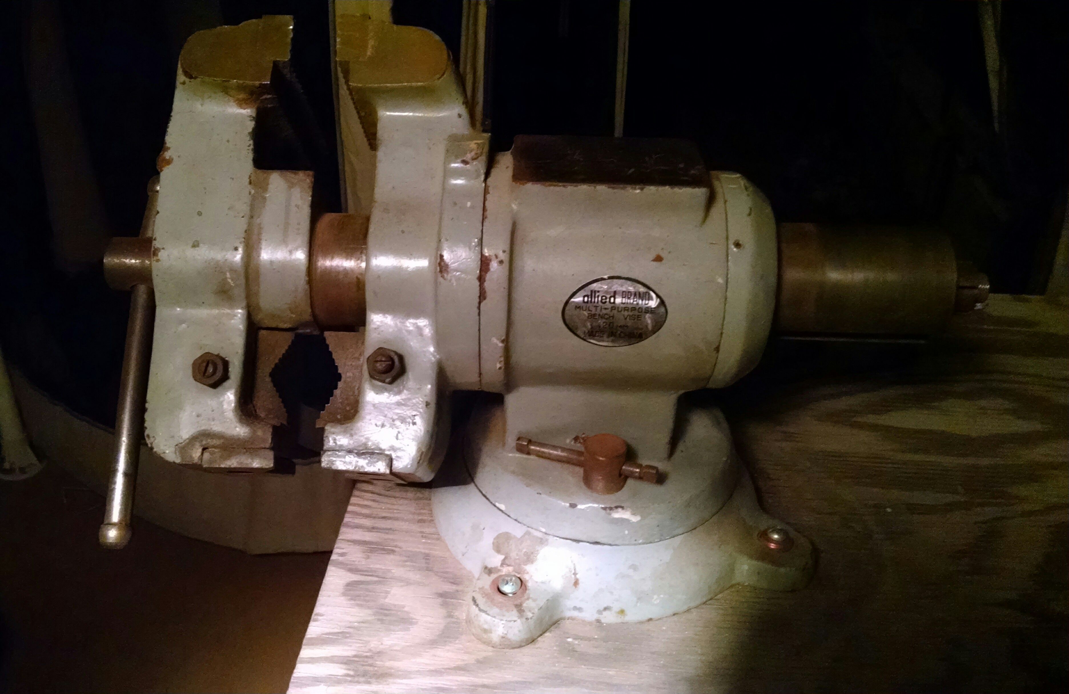 Heavy duty 5" Allied Multi-purpose bench vise for Sale in Littlerock ...