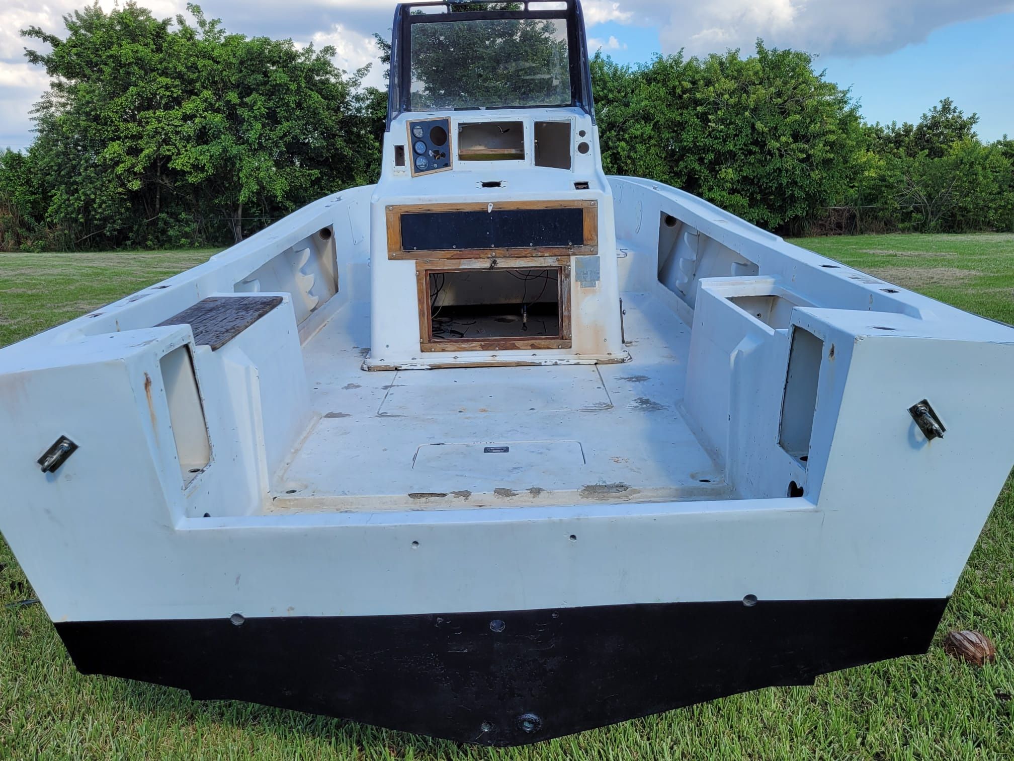 1983 Mako 235 CC for Sale in Miami, FL - OfferUp