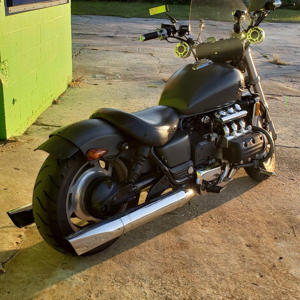 Honda Valkyrie Bobber | Reviewmotors.co