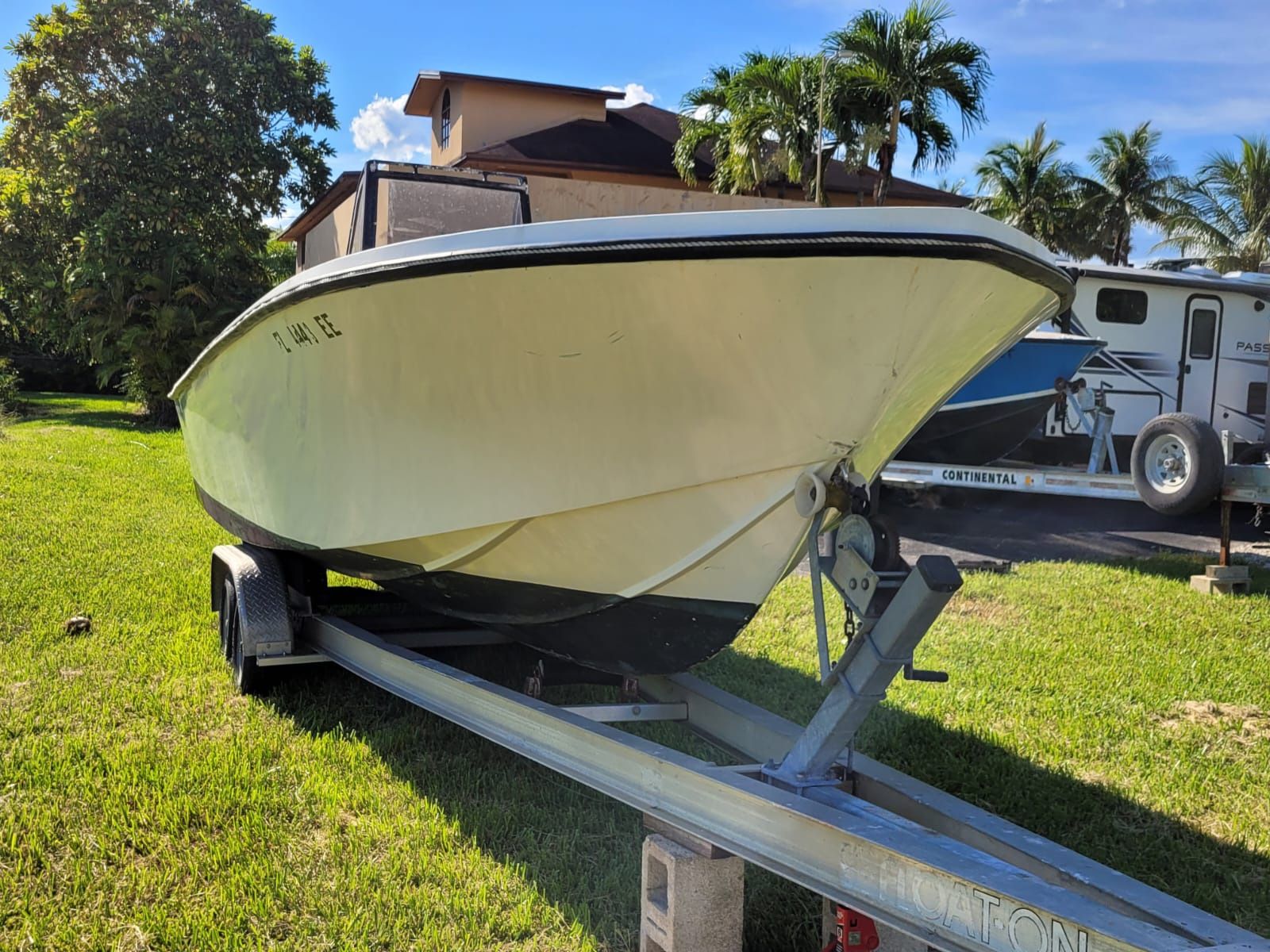 1983 Mako 235 CC for Sale in Miami, FL - OfferUp